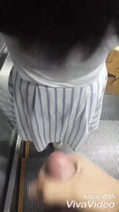 Public Cum On Japanese Girl On Escalator Thisvid Com