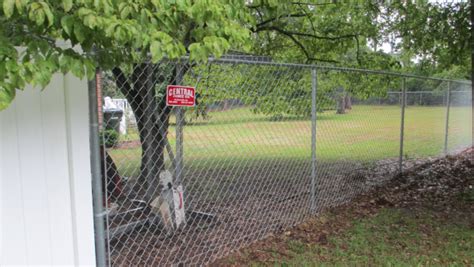 My Chain Link Fence Is Rusting Now What Central Fence Co