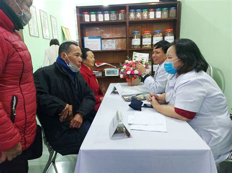 Khai trương phòng chẩn trị y học cổ truyền Báo Quảng Bình điện tử