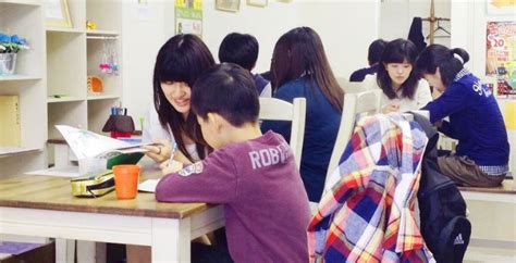 病気と闘う子どもたちが安心して学習・交流できる場を提供している団体