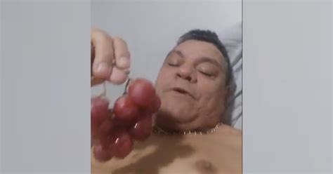 Comiendo Uvas Y Saludando A Sus Electores Así Cumple Su Sentencia El Alcalde De Aguachica