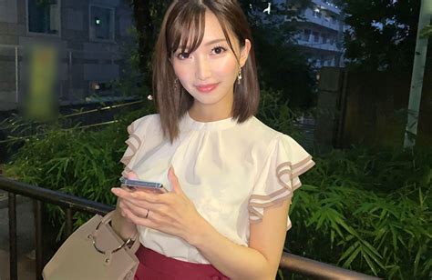 「スレンダー巨乳妻とマッチングアプリで出会い、剛毛マン毛が愛液で束になるほど潮ビュービュー吹かせまくってチ ポ馬鹿になるまでハメました。」：エロ動画・アダルトビデオ Mgs動画＜プレステージ