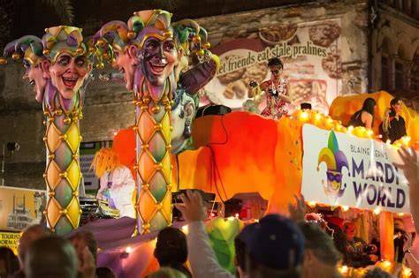 Meet The Maestra Of The New Orleans Krewe Of Boo Halloween Parade Styleblueprint
