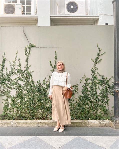 10 Outfit Hijab Untuk First Date Simpel Dan Gampang Idn Times