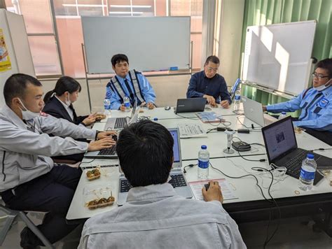 タイガー警備保障株式会社 on Twitter 委員会活動が和気あいあいと進んでいます 意見がどんどん出て活気に満ちています 4月入社