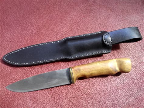 Златоустовские ножи и украшенные изделия Нож Ирбис Цельнометаллический Орех Купить можно