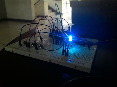 Embeded System Design การทดลองใช้งานบอร์ด Arduino เพื่อควบคุมแสงจาก