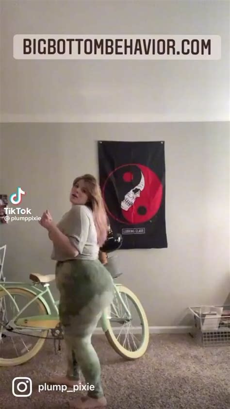 She Looks Good As Fuck In Whatever She Wears R Plump Pixie