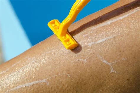 ¿cómo Depilarse La Zona íntima Con Cera Afeitadora Y Crema Tua Saúde