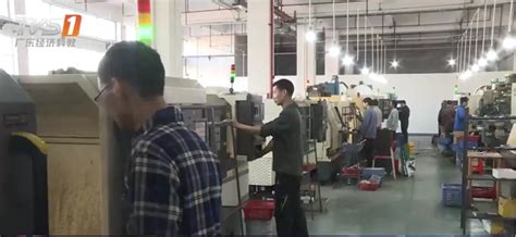 Fastjet Automatic Continuous Spray Inkjet Pet Bottle Batch Code Expiry Date Coding Machine