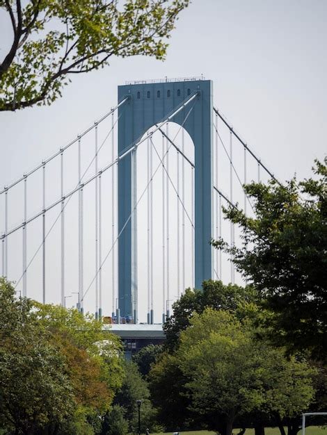 Premium Photo Vertical Shot Of Verrazzanonarrows Bridge In Staten