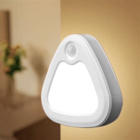 Summercome Rechargeable Battery Night Light Motion Sensor Night Light