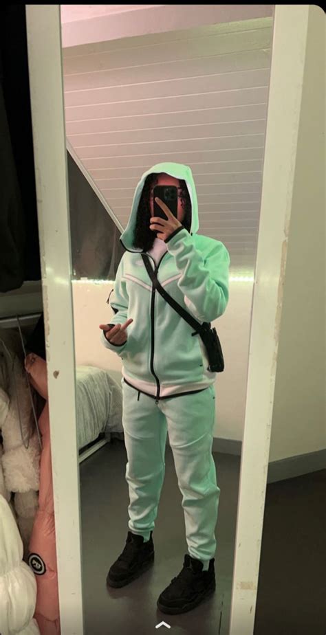 Pin On Dingen Om Te Kopen Nike Tech Fit Nike Tech Nike Tech Fleece