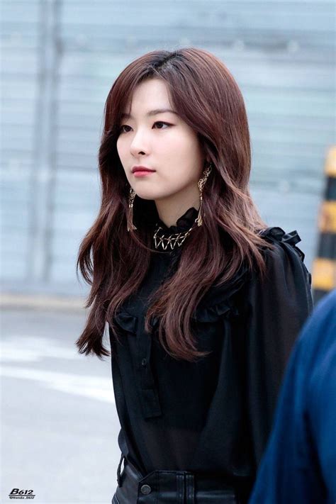 Pin Di Frank Scudder Su Seulgi