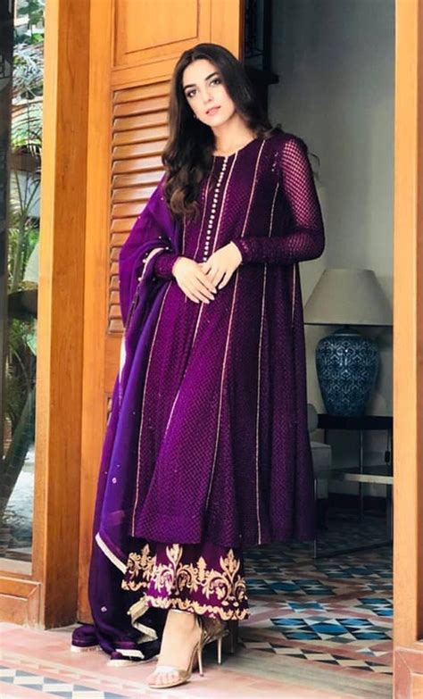 Pin By Madiha Adnan On Eastern Dresses Party Wear Dresses Pakistani