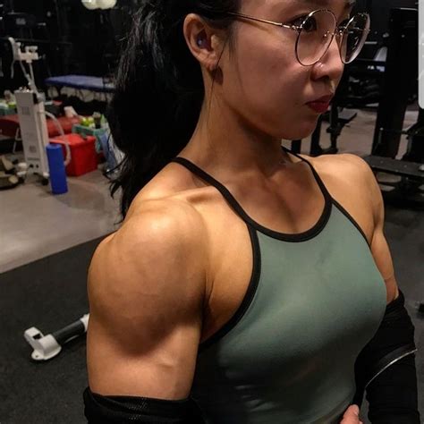 Pin Tillagd Av Brian På Big Muscles