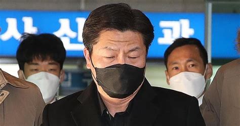 이임재 前 용산서장 구속영장 기각 윗선 향하던 특수본 수사 제동