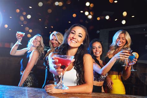 Girls Night Out Monday Ladies Nights In Dubai