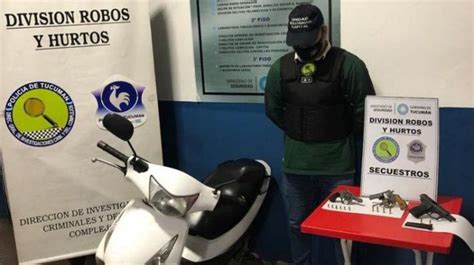 Recuperan La Moto De Un Cadete Y Secuestran Armas