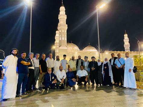 لەکاتی گەرانەوەمان بەرەو مطاری مدینەی کۆمپانیای زوار مکە
