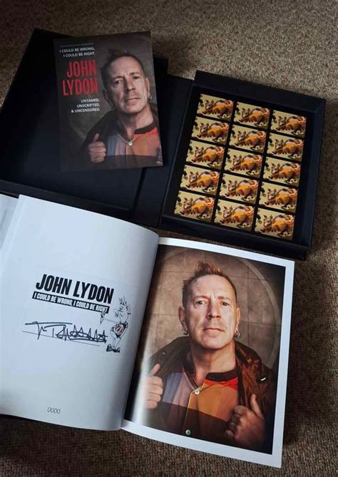 Johnny Rotten Sex Pistols Original Autogramm Buch Tasche Gebraucht