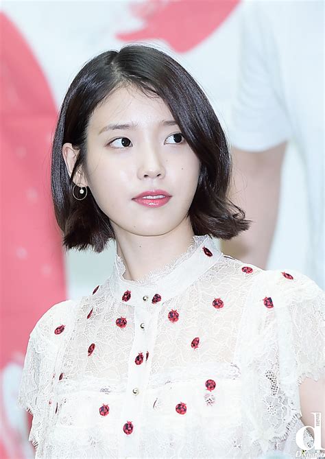 [1년 Hd] 단발 큐티 Vs 장발 여신…아이유 헤어 변천사 디스패치 뉴스는 팩트다