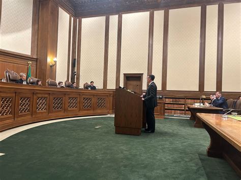 State And Gun Shop Clash At Wa Supreme Court Over High Capacity