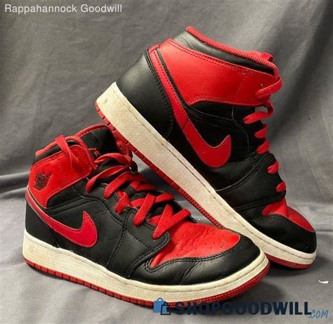 Boys Nike Air Jordan 1 Mid Blackred Sneaker Size 65y