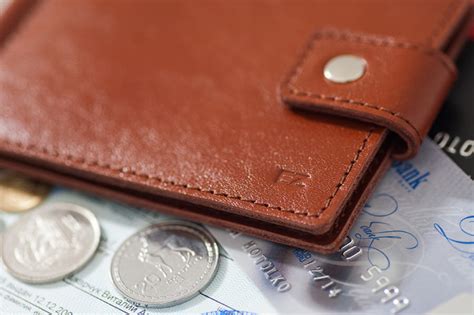 Зажим для денег кожаный купить, бренд EZCASE