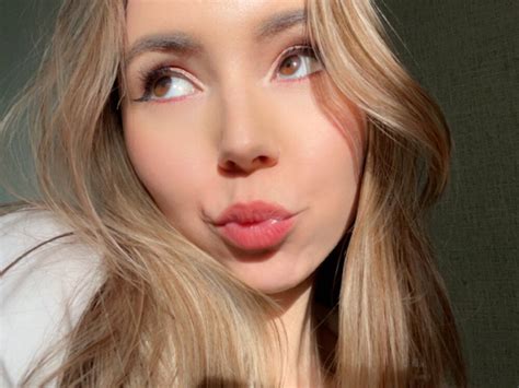 Sweetyhunter Webcam Show Faphouselive