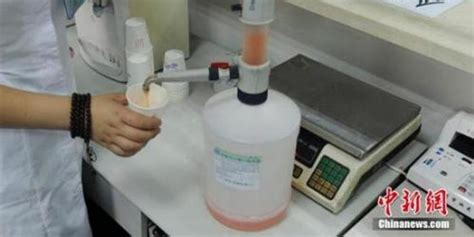 留学生吸“笑气”瘫痪 美国毒品距离你有多近手机新浪网