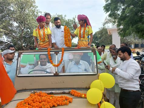 Futalas Cricketer Priya Yadav Was Welcomed From Place To Place On