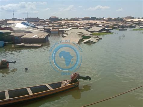 Bagre Dam Spillage Parts Of Dambai Market Submerged Ghana News Agency