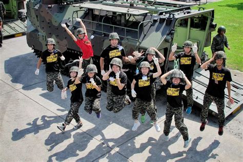 中華民國海軍 ⚓民國106年全民國防教育暑期戰鬥營「海上生活體驗營」、「兩棲勇士挑戰營」活動說明⚓