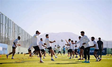 Filgoal أخبار بمشاركة الثلاثي الدولي بيراميدز يختتم تدريباته قبل