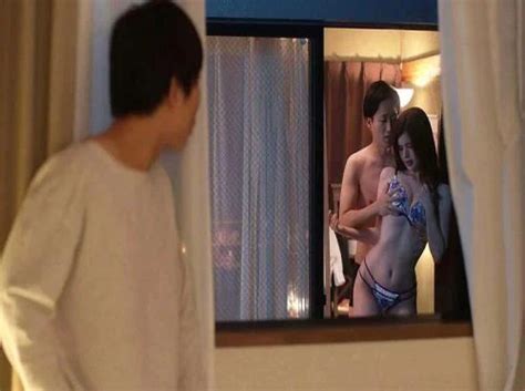 Nhìn chị hàng xóm làm tình hàng đêm sexmoiz pro