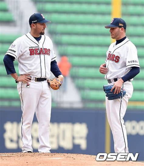 야구 사진 두산 선발 마야갑자기 속이 Ytn