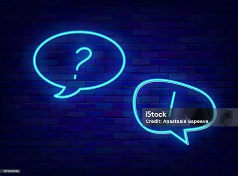 Quiz Néon Bulles De Parole Point Dexclamation Et Point Dinterrogation