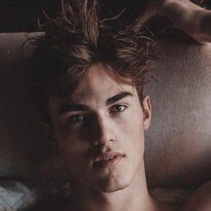 Zach Cox Age Family Bio Famous Birthdays