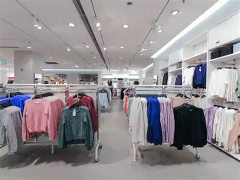 Aditya Birla Fashion Stocks 5 Reasons Aditya Birla Fashion Is Stock
