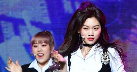사진 위키미키 김도연 유혹의 손짓