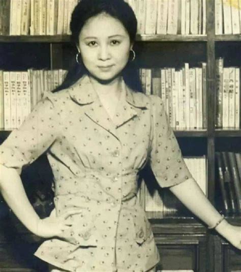 瓊瑤年輕時多漂亮與林青霞同框絲毫不輸 甜美可人不演女主角可惜