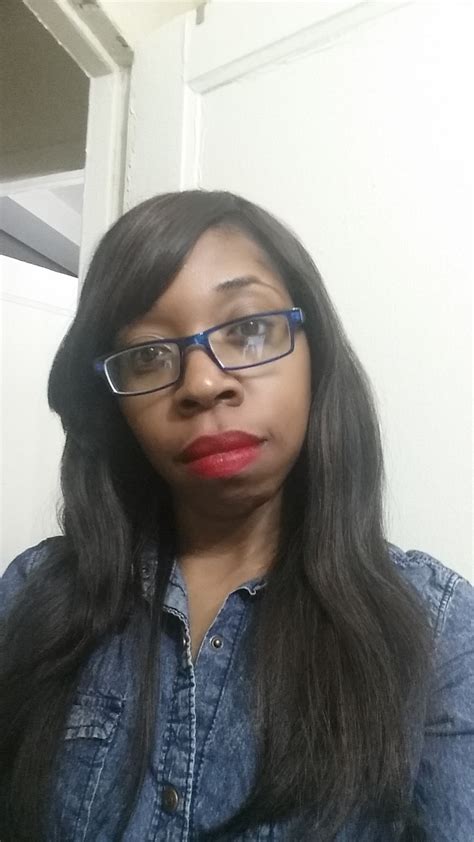 Review On Avon Perfectly Matte Lipstick Fashionicondrea