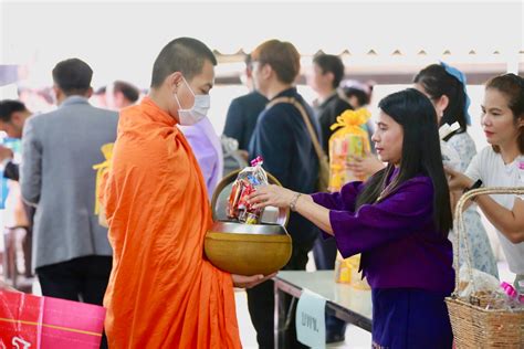 มหาวิทยาลัยเทคโนโ มหาวิทยาลัยเทคโนโลยีราชมงคลรัตนโกสินทร์