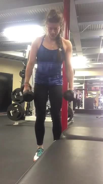 Hammer Curl Across The Body Aka Pinwheel Curls