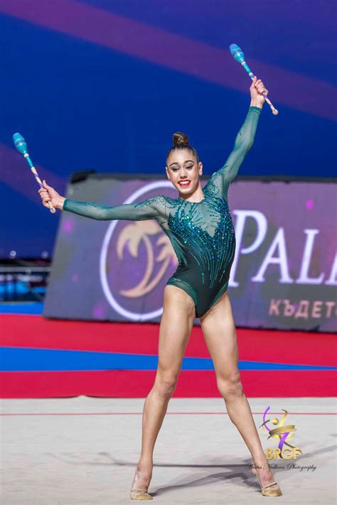 Българска 🥇Златен медал за Анастасия Калева във финала на бухалки на Европейската купа в