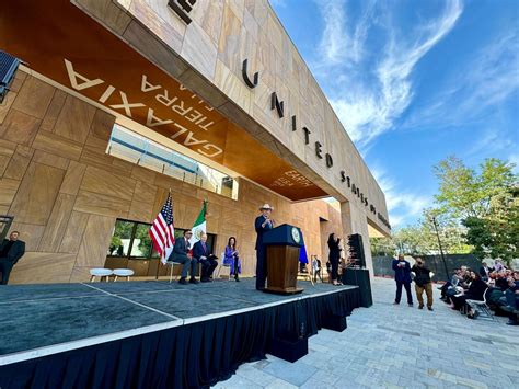 Nueva Embajada De Estados Unidos En México Símbolo De La Relación