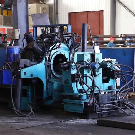 Petroleum Equipment Machinery Tool 340mm Hydraulic Breakout Unit For