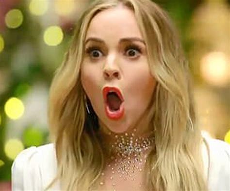 The Bachelorette Top Six Contestants Go Shirtless