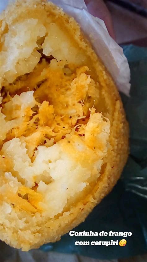 Coxinha De Frango Com Catupiry